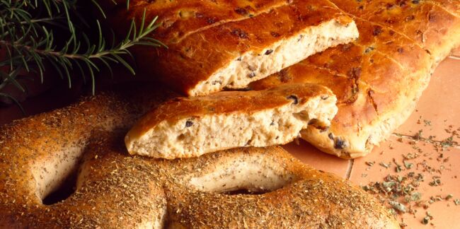 La Fougasse Provençale - The Provence Magazine